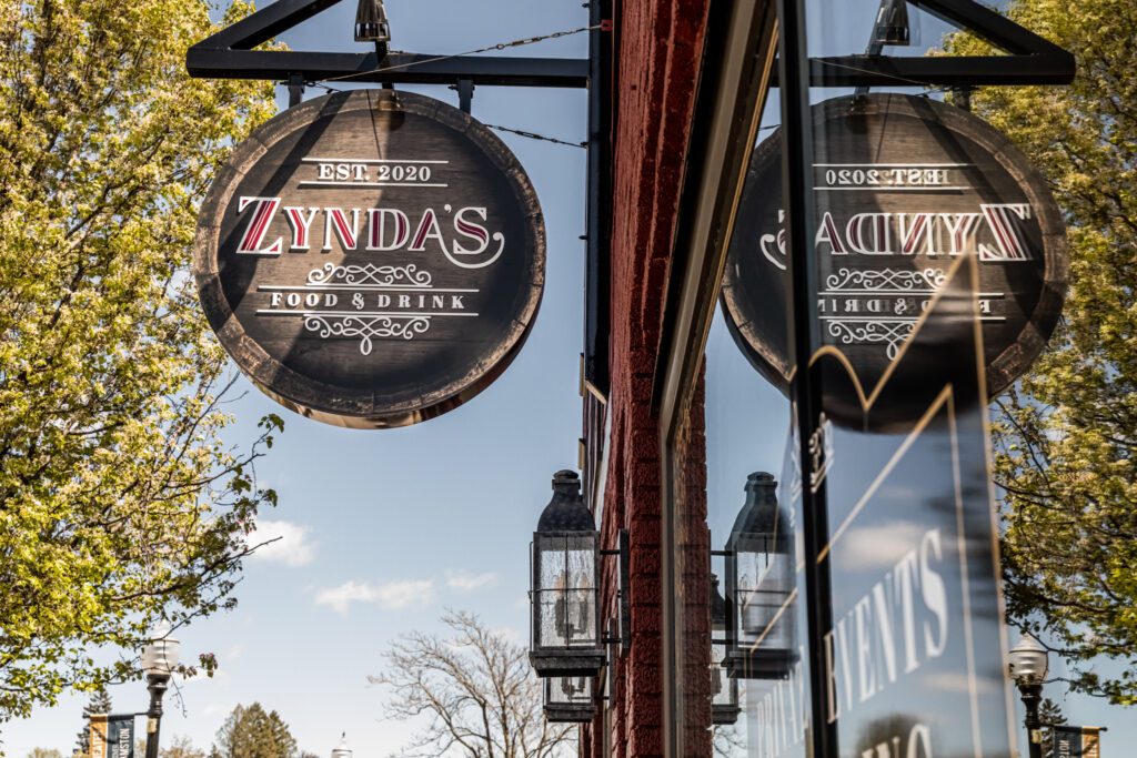 Z Story | Zynda's Food & Drink